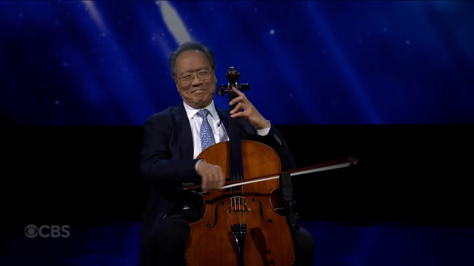 Yo-Yo Ma Moves the Internet to Tears With a Beautiful Performance on ...